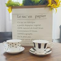 China Stylish 180 Ml Light Luxury Ceramic Tea Cup And Saucer Set For European Style for sale