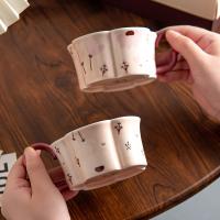 China 210ml Volume Fresh Style Exquisite Flower Shaped Cups And Saucers For End Coffee for sale