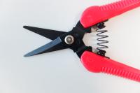 China Plastic Handle Multi Purpose Snips Scissors Pruning SK5 High Carbon Steel for sale
