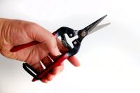 China ambidextrous SK5 Multipurpose Garden Snips With Alkaline Black Dye Coating On Blade Tips for sale