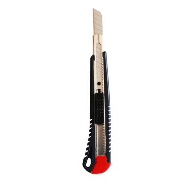 China Snap Off Heavy Duty Blade Cutter Paper Cutting Stationery Leather for sale