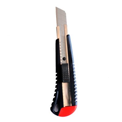 China 25mm 18mm 9mm Blade Snap Off Utility Knife Black ABS Body for sale