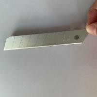 China 0.5mm Silver Cutter Blade 18mm Carbon Steel 60° Angle 8 Segments for sale