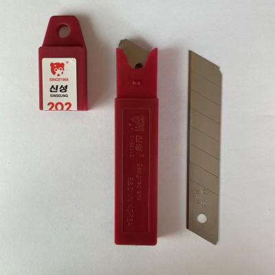 China Silver 8 Segment Sk2 Fast Cut Precision 18mm Knife Blades For Multifarious Projects for sale