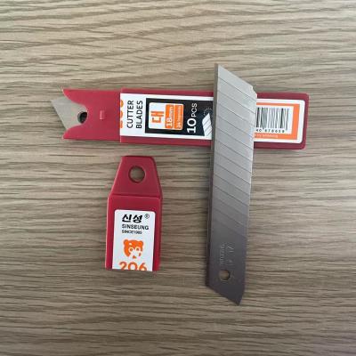 China Silver Color 18mm Knife Blades 15 Segments SK2 High Carbon Steel With 60° Angle for sale