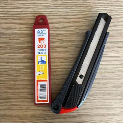China Precision and Durability 18mm Blade Shears for Crafting Professionals for sale