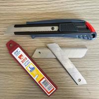 China Silver Blade 18mm Cutting Knives for Industrial Applications for sale