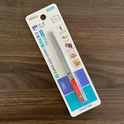 China Cardboard 9mm Utility Knife With Durable Steel Handle SK2 Steel Blade for sale