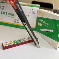 China 9mm Cutter Blades Silver and Versatile for Various Cutting Needs for sale