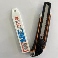 China 18mm Blade Edgers Compatible with Most 18mm Utility Knives Durable and Long Lasting for sale
