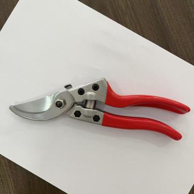 China with Locking Mechanism SK5 High-Carbon Steel Blades Lightweight for Professional Gardening garden tools pruning shears for sale