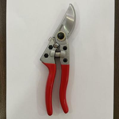 China 200mm Length Garden Hand Tool with SK5 High-Carbon Steel Good Wear Resistance Secateurs Garden Tool for sale