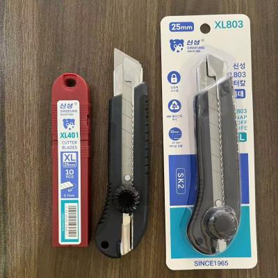 China Ergonomic Design OEM Drywall Utility Knife For Professional Cutting for sale