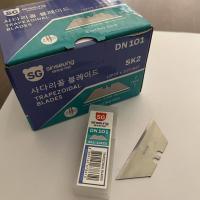 China SK2 High Carbon Steel Trapezoidal Blades with 0.6 mm Thickness and No Segments for Precise Cutting for sale