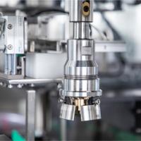 China 1-2 Head Automatic Capping Machine FXG-1D 4000BPH 10L-30L 4.1KW Servo Driven for sale