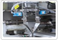 China Agricultural Chemical Fully Automatic Horizontal Bag Packing Machine for sale