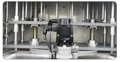 China JWIM CZ-6B Automatic Pesticide Filling Machine 220V 5-50ml PLC Control for sale