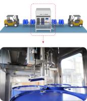 China Pesticide Filling Machine with Visual Positioning for Accurate Filling and Capping of Various Liquid Containers for sale
