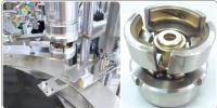 China FXJ-1 Automatic Bottle Capping Machine 2200 BPH with Cap Sorter for Φ25-50mm Caps for sale