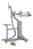 China Semi Automatic Single Head Piston Filler 20bpm 20-500ml Oil Alcohol Liquid Filling Machine for sale