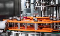 China Rotary Automatic Capping Machine 6500 BPH 6 Heads for 80ml-1000ml Bottles for sale
