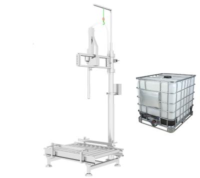China Rotating Arm Pesticide Weighing Filling Machine 1000kg IBC Ton Drum 0.2% Accuracy 5 Drums per Hour for sale