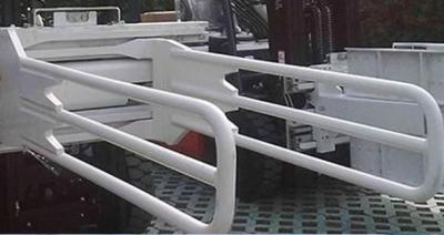 China Fork Truck Foam Clamps 790-2600mm Opening for sale