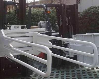 China 2T  Rubber Foam Forklift Clamp Attachment Forklift Parts Suppliers for sale