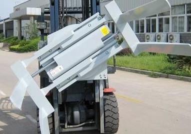 China Block Forklift Clamp Attachments Turn A Load 1015mm Width for sale
