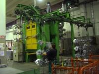 China Heavy Duty Catenary Shot Blasting Machine for Industrial Application for sale