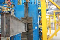 China Sa2.5 Sa3.0 Spinner Hanger Shot Blasting Machine For Rust Removal for sale