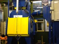 China Rubber Tumble Belt Shot Blast Cleaning Equipment For Rust Cleaning for sale
