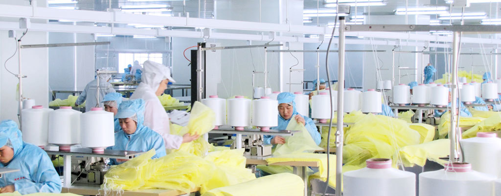 Production in the protective clothing workshop