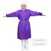 China Disposable Surgical Isolation Gown with AAMI Level 1-4 Protection and PP+PE / SMMS Material for Superior Fluid Impermeability for sale