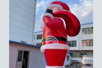 China Giant Inflatable Santa Claus With A Gift Bag Christmas Decorations Outdoor for sale