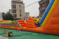 China Largest Kids Inflatable Obstacle Courses Land Sport Game Giant Assault Course for sale