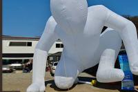 China Giant Inflatable Sculptures Art Exhibitions Inflatable Human Model For Advertising for sale