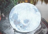 China Giant Inflatable Advertising Moon Model Large Planets Globe Balloon Led For Decoration for sale