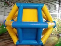 China Outdoor Inflatable Floated Running Machine Water Toys For Water Park for sale