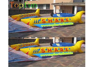 China 0.9mm PVC Tarpaulin Inflatable Fly Fishing Boats / Banana Boat For 6 Persons Water Games for sale