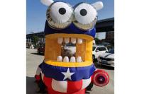 China Cartoon Outdoor Funny Inflatable Cash Grabbing Machine For Advertising for sale