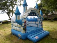China 12ft X 12ft Camelot Inflatable Bouncer Castle  Logo Printing for sale