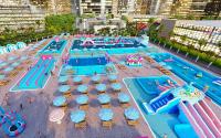 China Custom Blue Cool Inflatable Theme Water Park Slide Silk Printing for sale