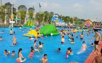 China Commercial Inflatable Toy Dragon Boat Theme Swimming Pool Water Park for sale