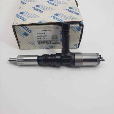 China Diesel Fuel Injector  095000-0562/ 6218-11-3101 For Komatsu PC600-8 WA500-6 D155-AX5 for sale