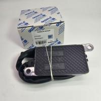 China Komatsu Temperature Sensor 600-816-2812 for WA500-8 Excavator with Cast Iron Construction for sale