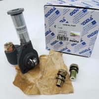 China 6BD1 DB58 Excavator Oil Transfer Pump 1-15750048-0 105220-1570 for sale