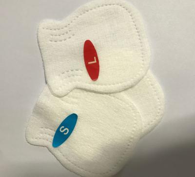 China Gloves / Foot Straps Disposable Baby Products Medical For Newborn for sale