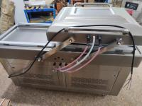 China Powerful Vacuum Pump CE Certified Automatic Nitrogen Filling/Vacuum Double Chambers Snacks Packing Machine for sale