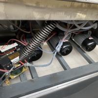 China Easy-to-Operate Semi-Automatic Double Chamber Vacuum Machine for Small Packaging for sale